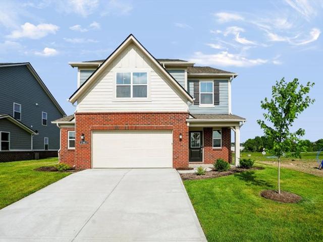 2746 Salem Pl, Greenwood, IN 46143