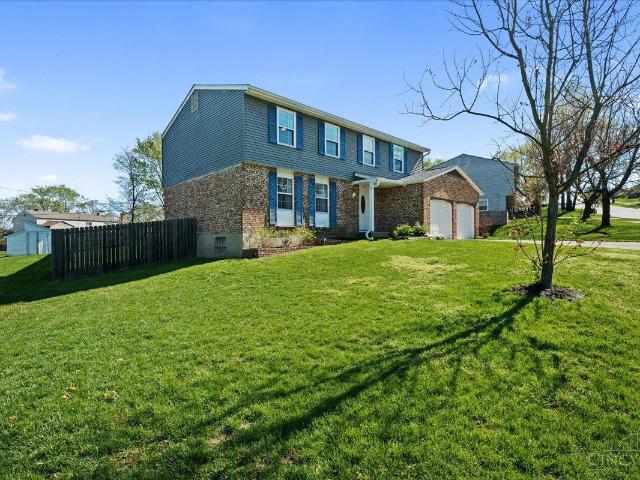 2746 Saturn Drive