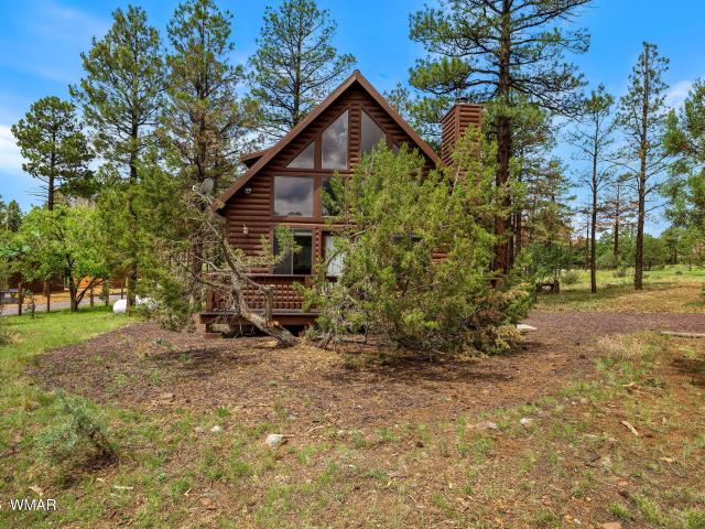 2746 Skyhawk Drive
