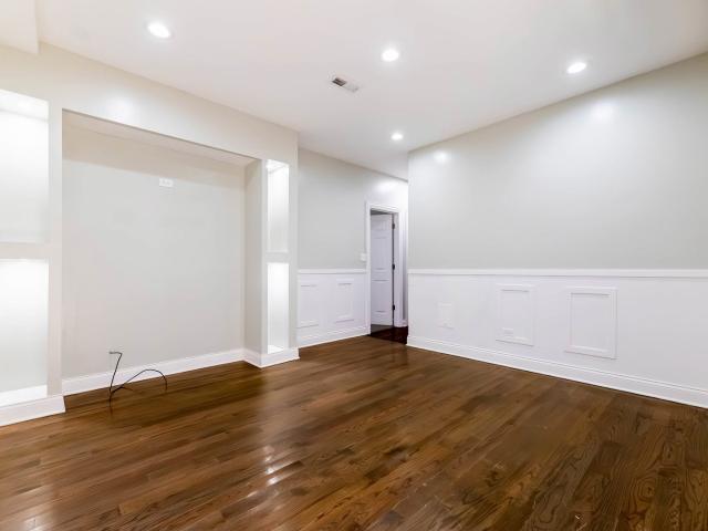 2746 W 47th Street