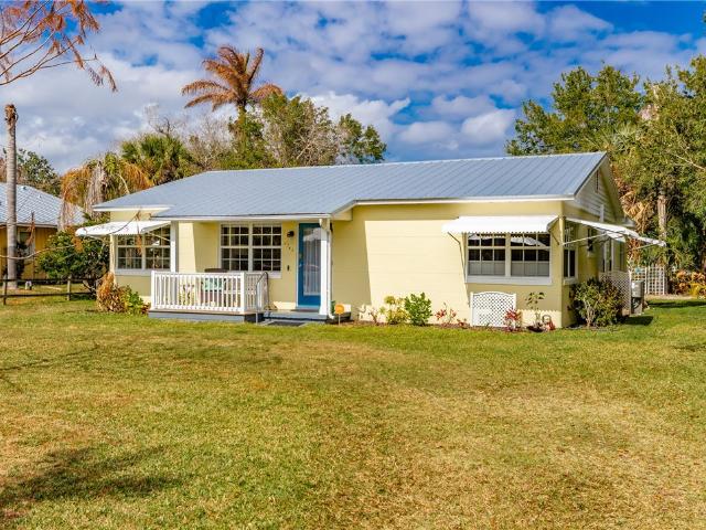 2746 1st St, Vero Beach, FL 32968 | MLS #295112