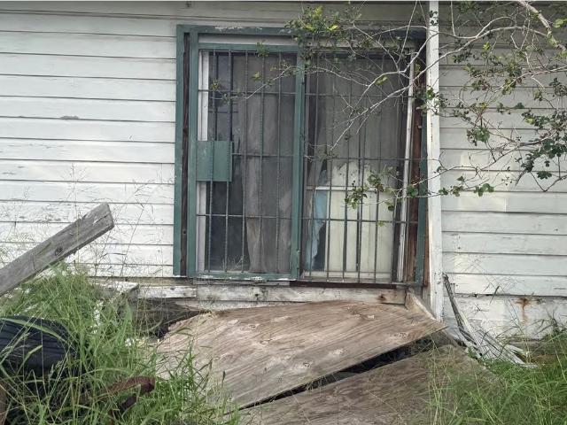 2747 Nemec Street