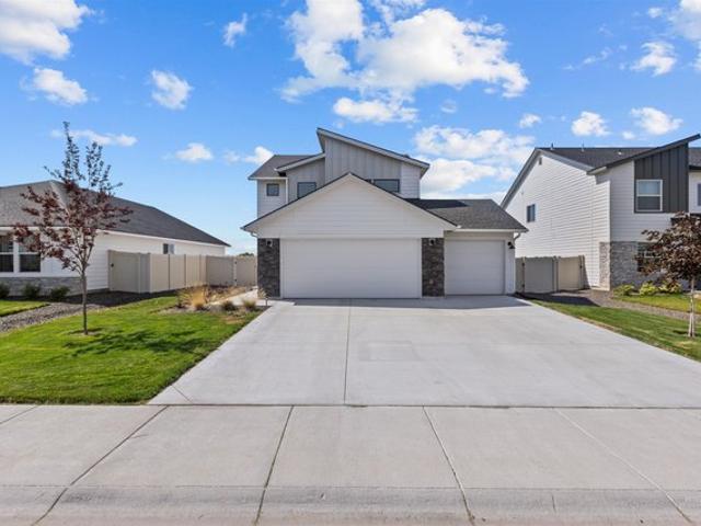 2747 E Valley Wind St, Kuna, ID 83634