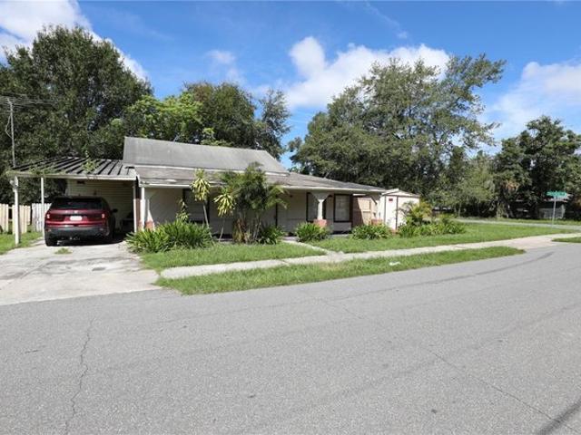 2747 Eaton Ave, Lakeland, FL 33803