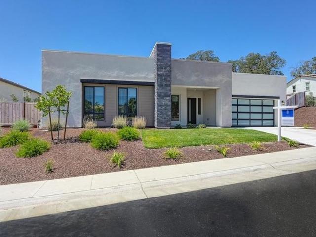 2748 Nisenan Valley Dr, Lincoln, CA 95648