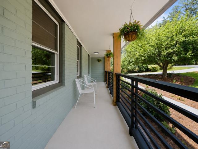 2748 Peppermint Drive