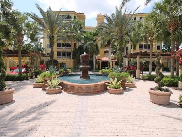 2748 Tiburon Blvd Unit # C 103, Naples, FL 34109