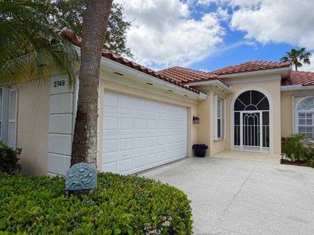 2749 Irma Lake Dr, West Palm Beach, FL 33411