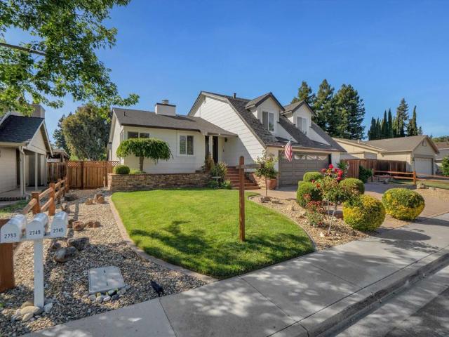 2749 Laramie Gate Cir