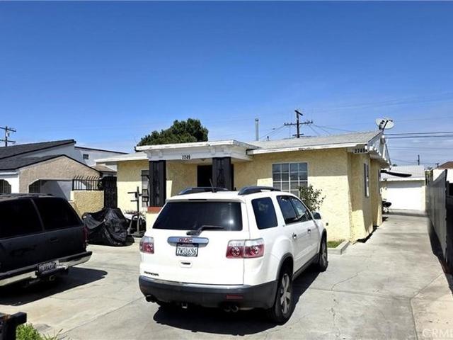 2749 Live Oak St, Huntington Park, CA 90255