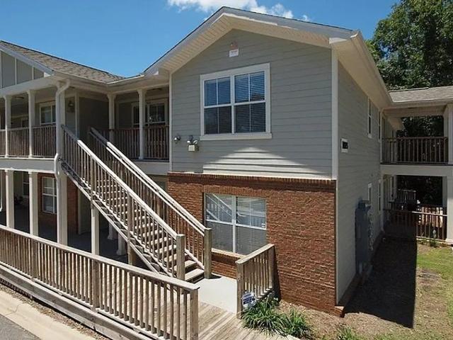 2749 Pecan Rd, Tallahassee, FL 32303