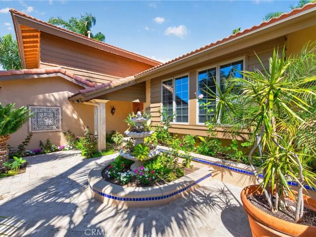 2740 Cardinal Drive