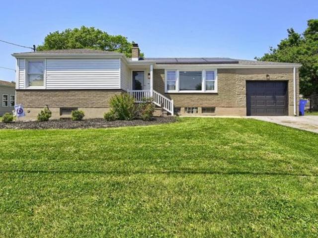 2740 Clearbrook Blvd, York, PA 17406