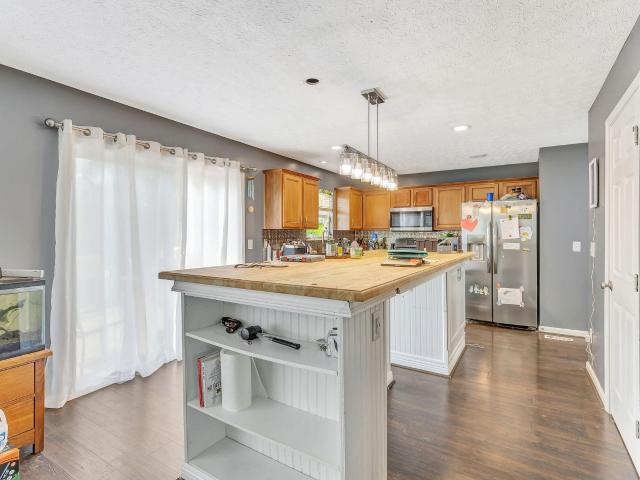 2740 Pebble Creek Way