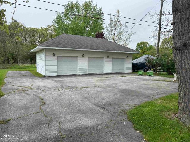2740 River Road