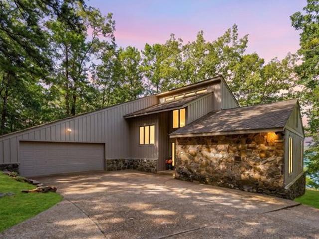 2740 Tannenbaum Rd, Heber Springs, AR 72530