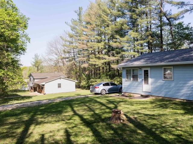 2740 W Bolin Ln, Bloomington, IN 47403