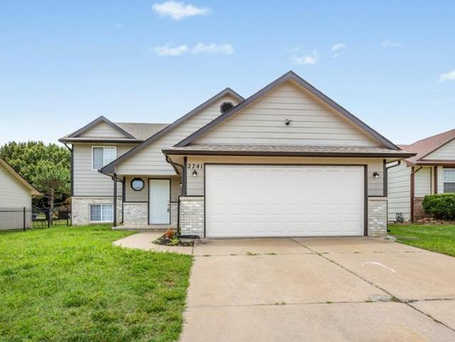 2741 N Battin Ct, Wichita, KS 67220