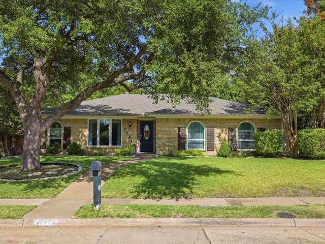 2741 S Cypress Cir, Plano, TX 75075