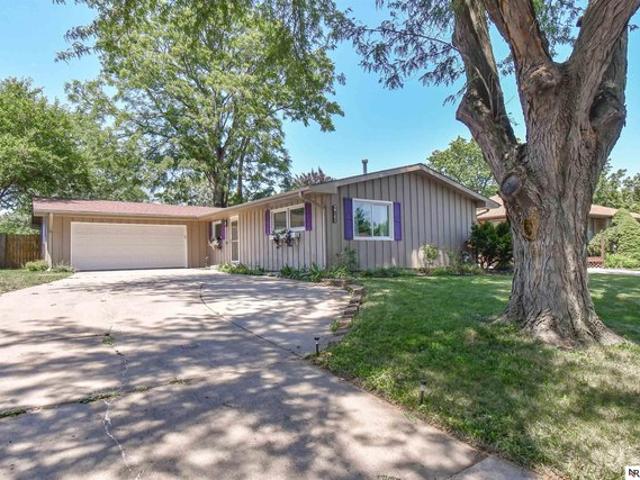 2741 Scott Ave, Lincoln, NE 68506