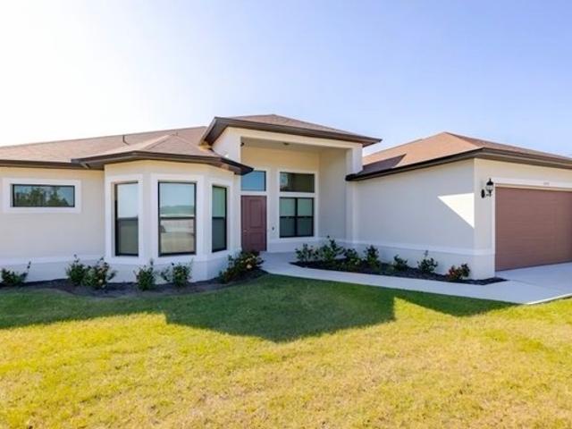 2742 NW 10th St, Cape Coral, FL 33993