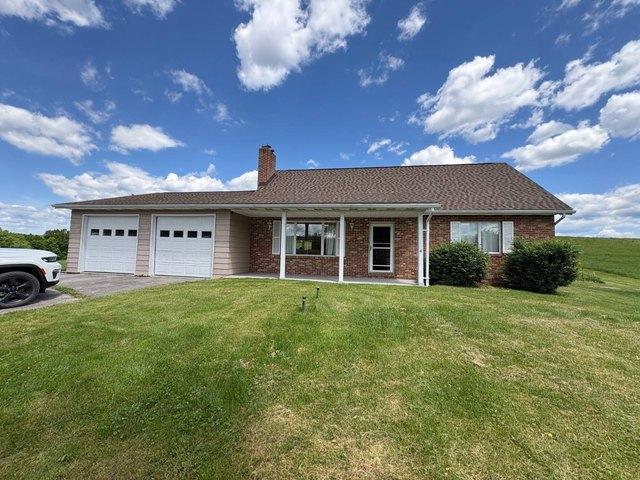 2742 No 8 Rd, Punxsutawney, PA 15767