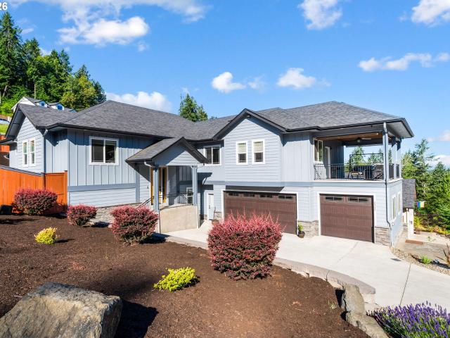 2742 blue spruce dr