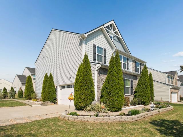 2742 Candlewick Ct, Murfreesboro, TN 37127 | MLS #3155 | Compass
