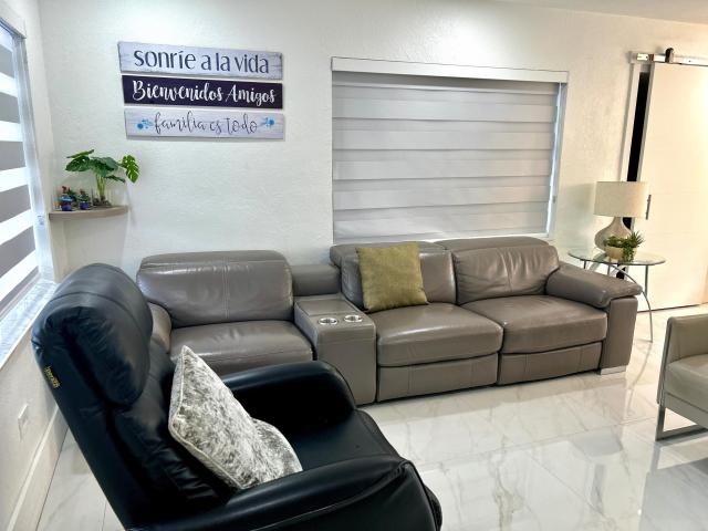 2742 Cherokee Ct, West Palm Beach, FL 33406 | MLS #B26020 | Compass