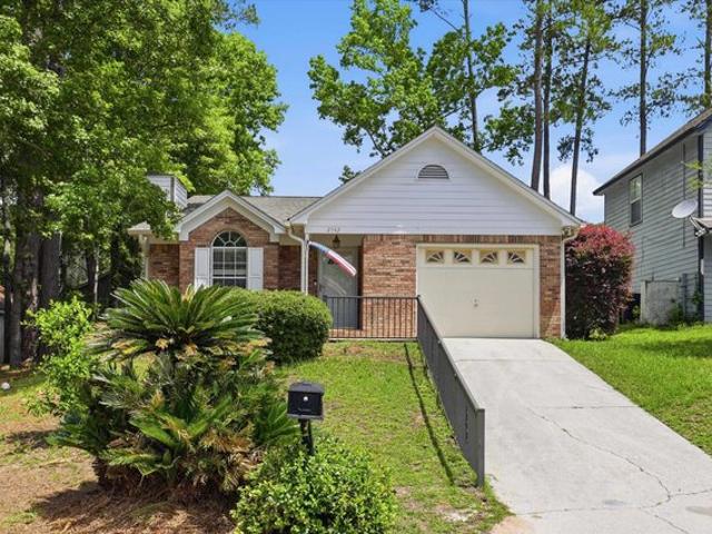 2742 Corrie Adrian Ln, Tallahassee, FL 32303