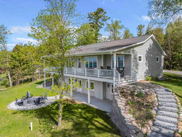 2742 Crystal Drive # Lot: 15