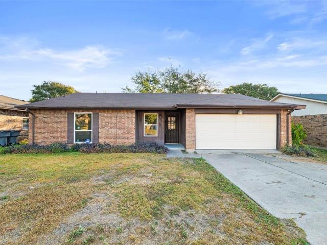 2742 E Pepperidge Drive