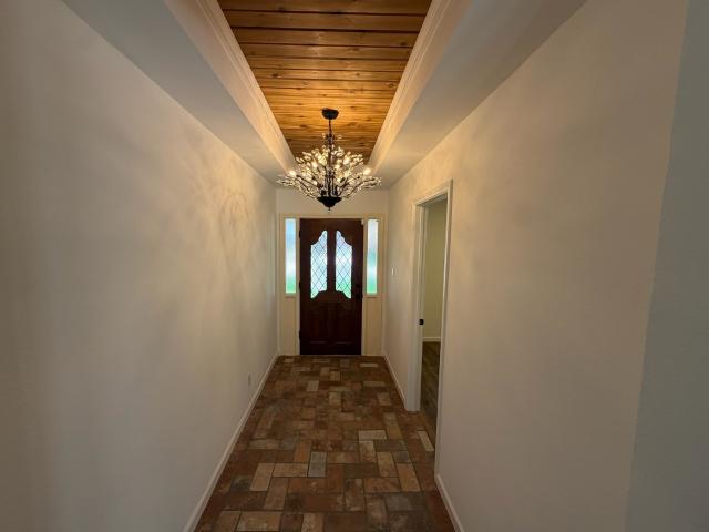 2742 Triway Lane