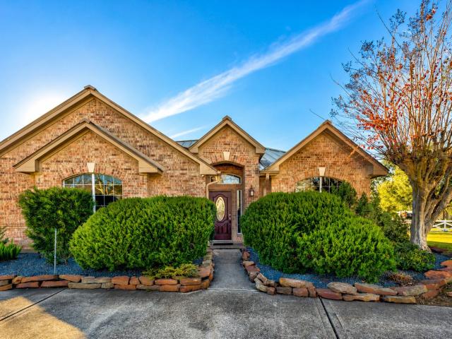 2742 Westchester Circle