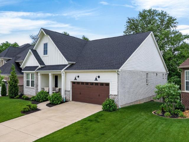 2742 White Pine Drive
