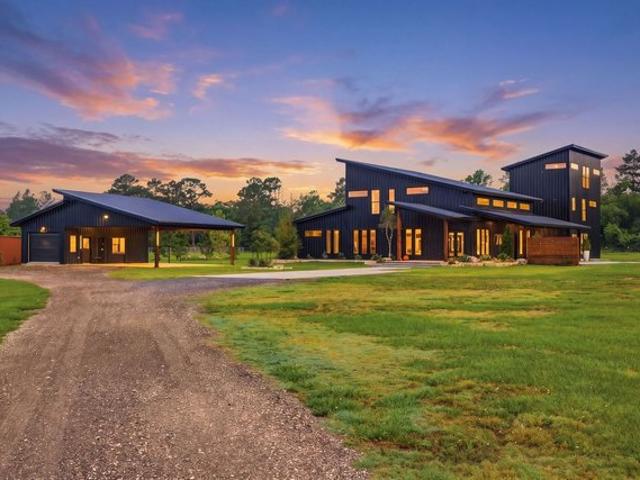 2743 Bobville Rd, Montgomery, TX 77316
