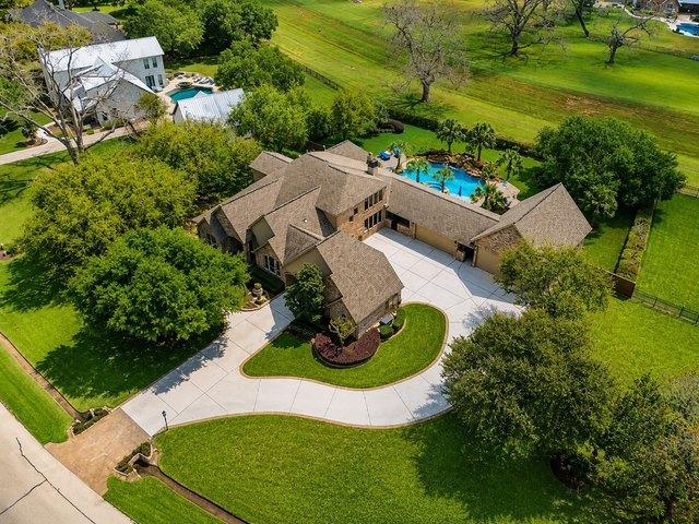 2743 Cavallo Pass, Richmond, TX 77406