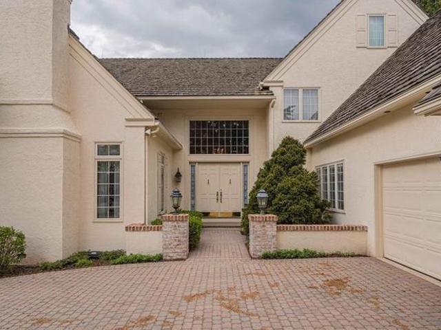 2743 Coventry Cir, Salisbury Township, PA 18103
