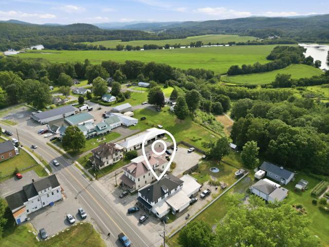 2743 Dartmouth College Highway