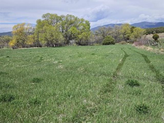 2743 State Highway 76, Chamisal, NM 87521
