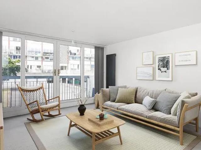 274 306 Sylvan Road, London, SE19 2RZ, United Kingdom | 2 bed apartment for rent #139269172 | Rentberry