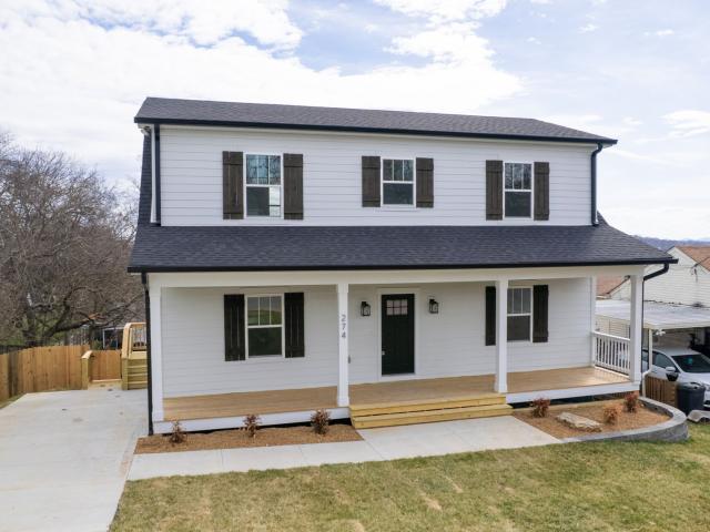 274 38th Ave N