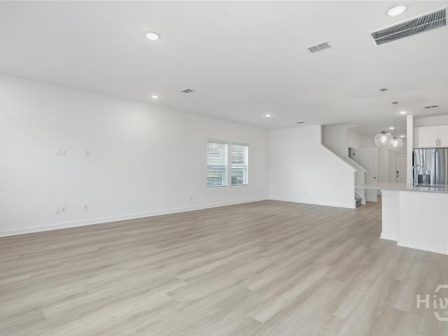 274 Kingswood
