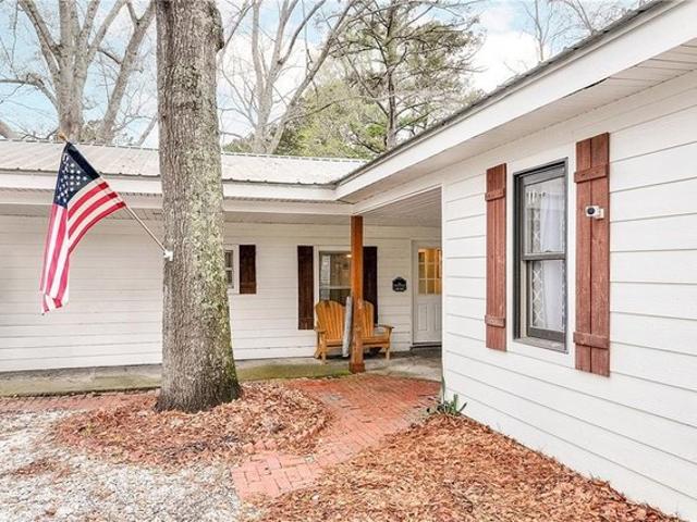 274 Lee Road 446, Opelika, AL 36804