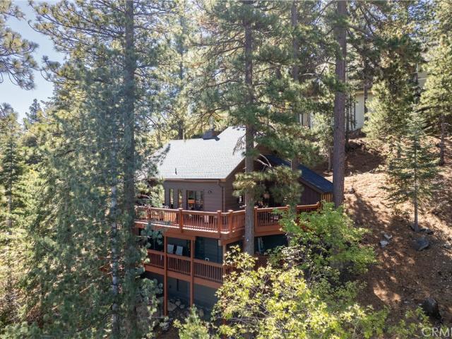 274 N Fairway Dr, Lake Arrowhead, CA 92352 | MLS #IG26086 | Compass