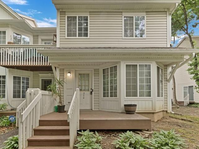 274 W Treehouse Ln Unit 274, Round Lake, IL 60073