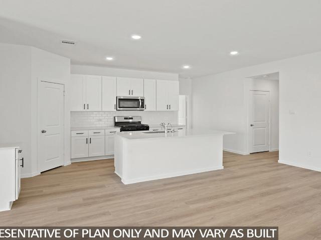27548 Evergreen Cone Lane