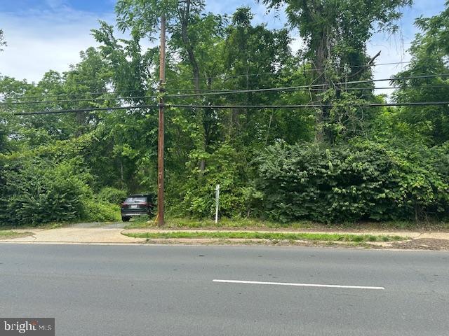2754 Chain Bridge Rd, Vienna, VA 22181 | MLS #VAFX2209 | Compass