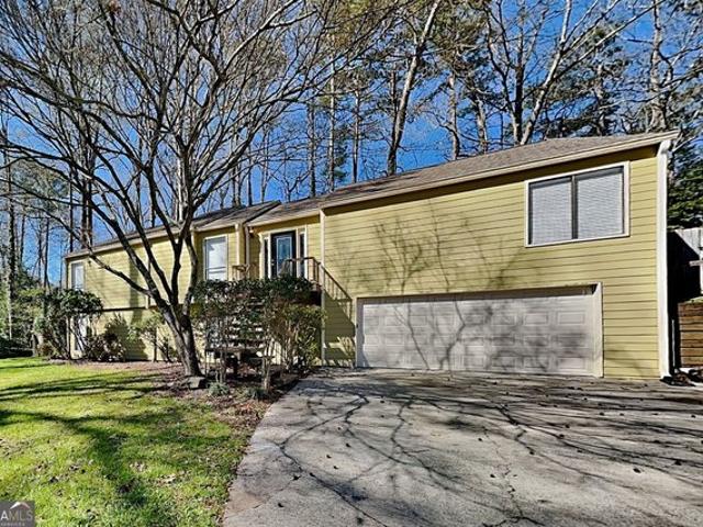 2754 Georgian Ter, Marietta, GA 30068