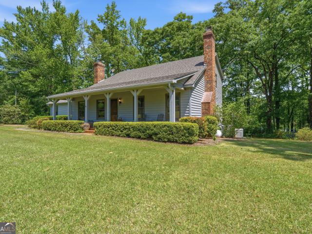 2754 Highway 42 N